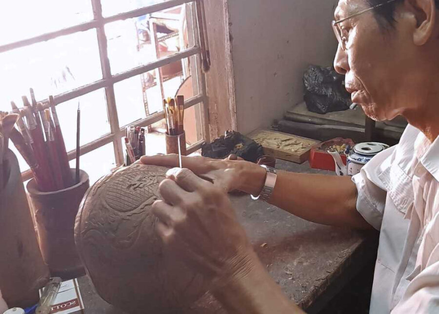 The Art of Coconut Shell Carving: A Timeless Tradition