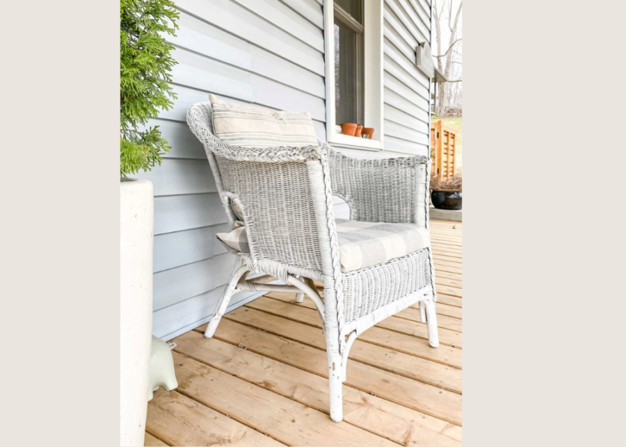 How to Whitewash Wicker Furniture?