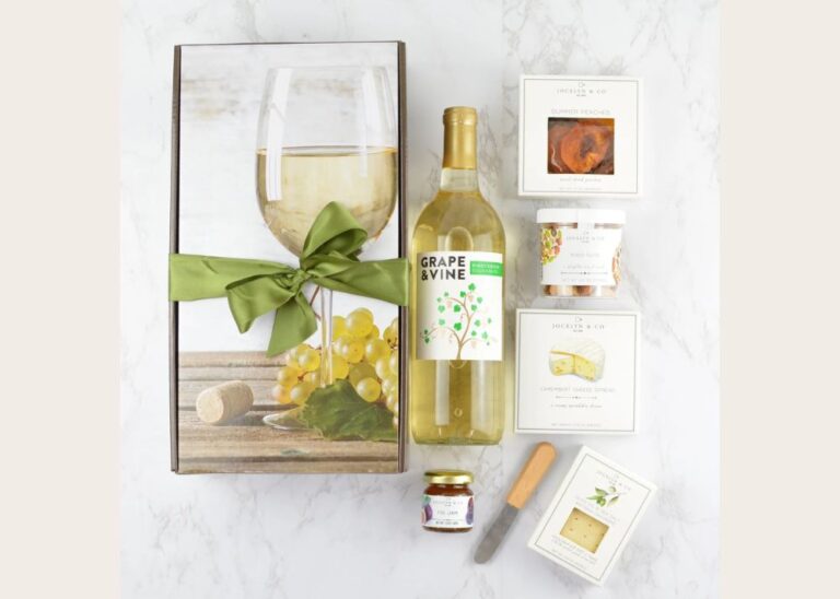 How to Wrap Wine Glasses as a Gift?