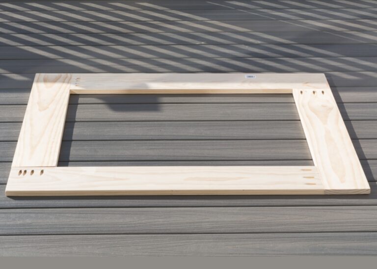 How to Make a Wood Frame for a Mirror?