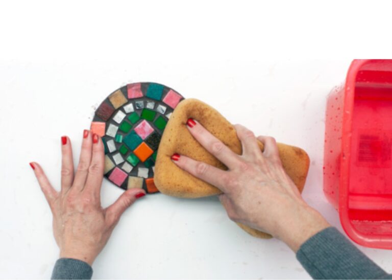 How to make a mosaic coaster step by step?