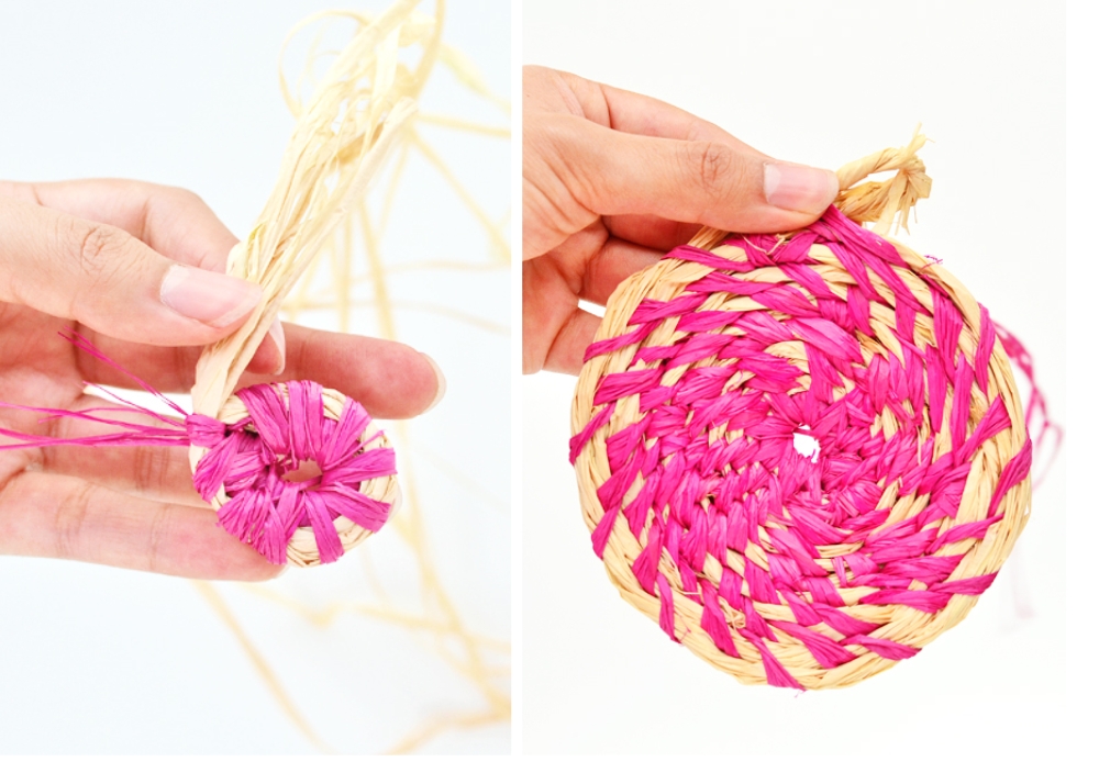 How to Make a Raffia Coaster/Placemats?