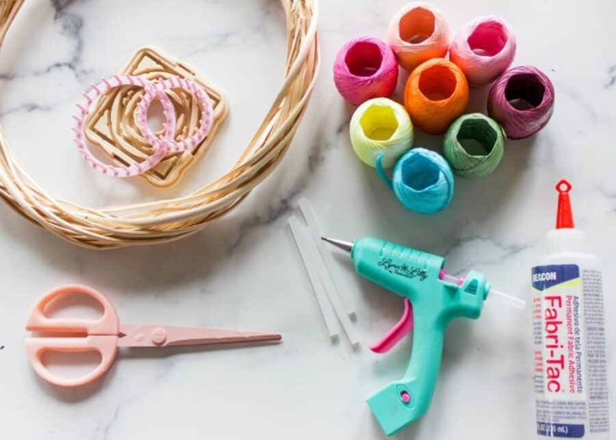 How To Make Raffia Flowers? Easy Tutorial